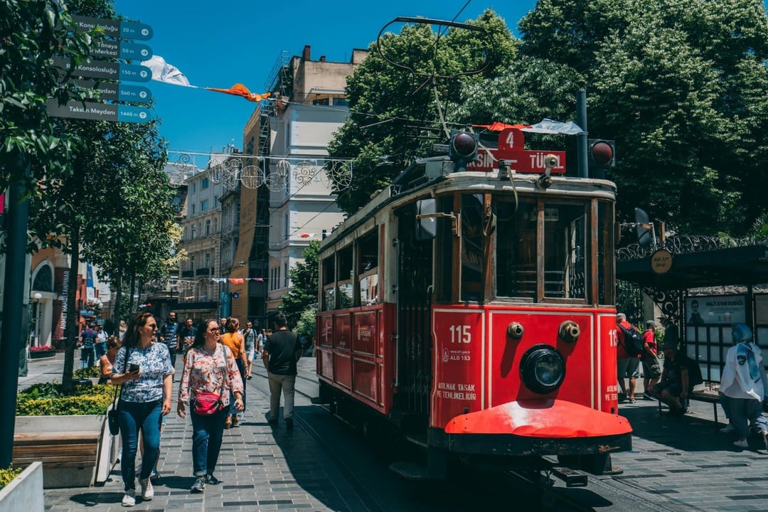 Havabus Shuttle Buses | Lost in Istanbul