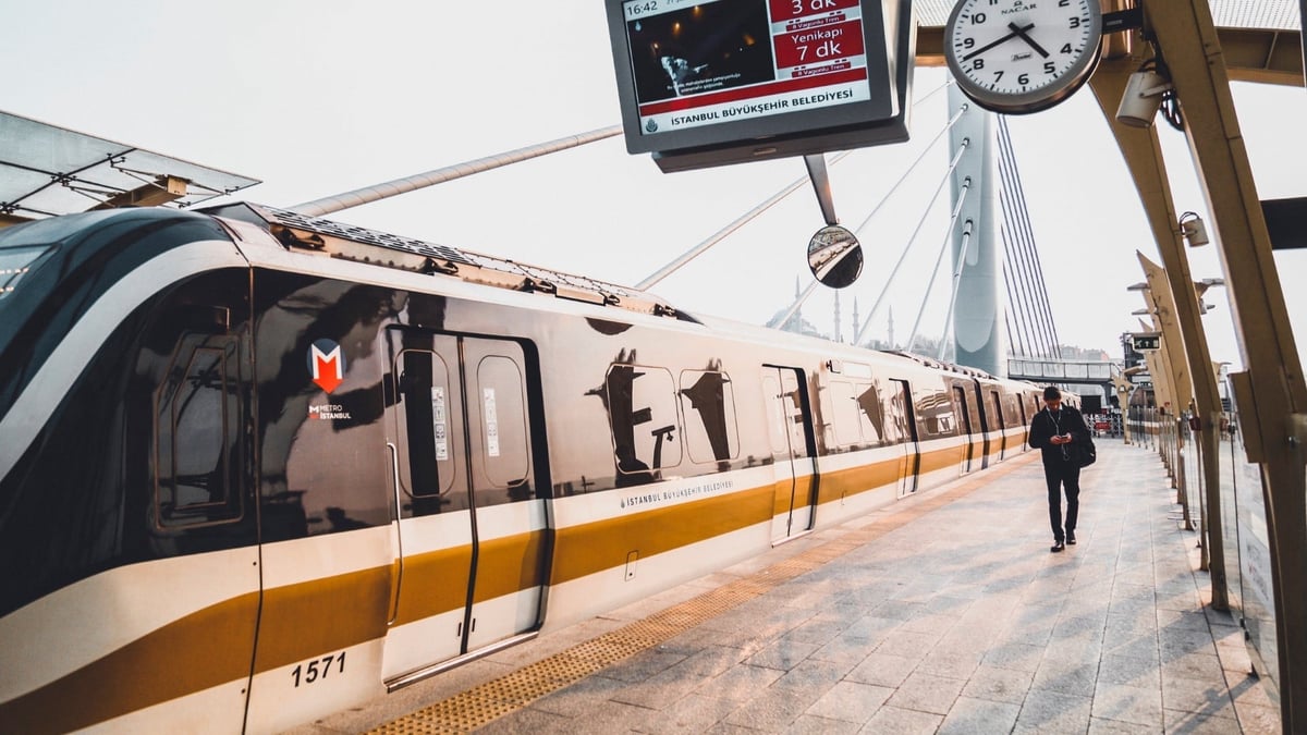Istanbul Metro Guide 2026: Lines, Map, Airport Connections & Fares ...